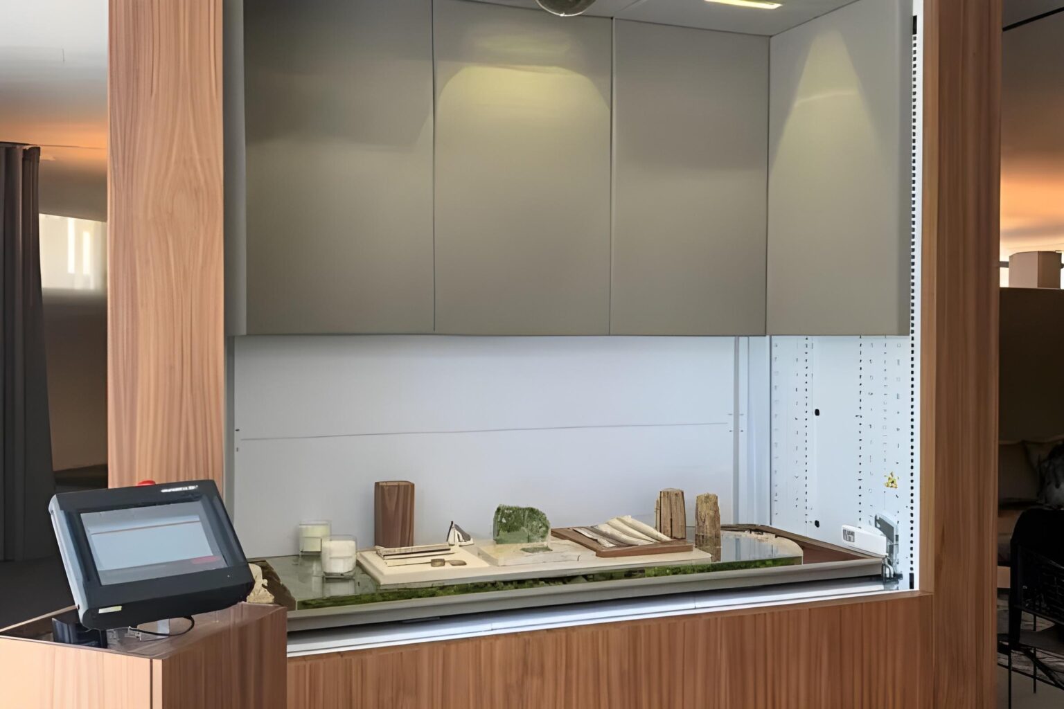 Vertical Storage | Vertical Lift Systems | Bradford Systems