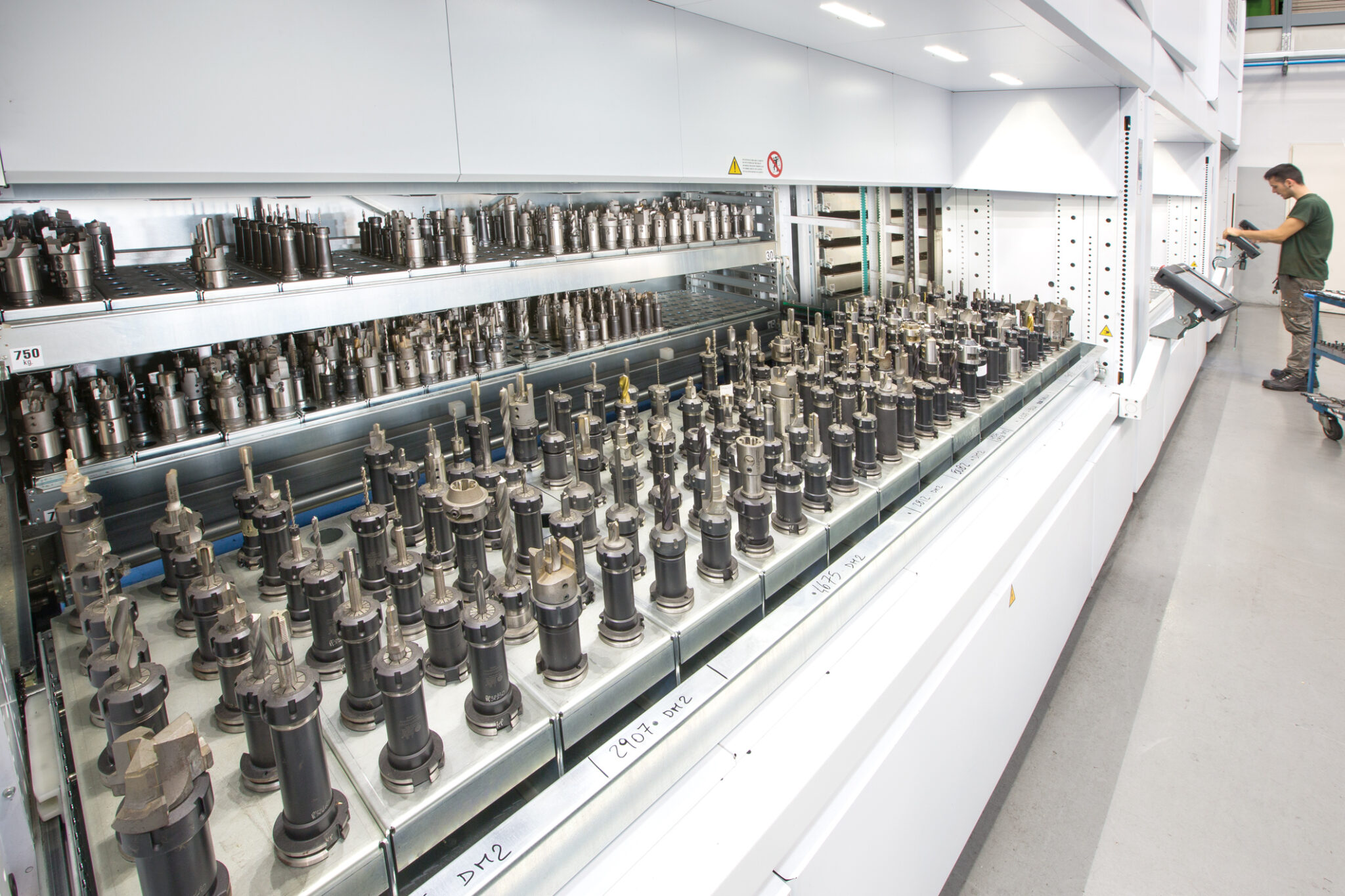 Vertical Storage | Vertical Lift Systems | Bradford Systems